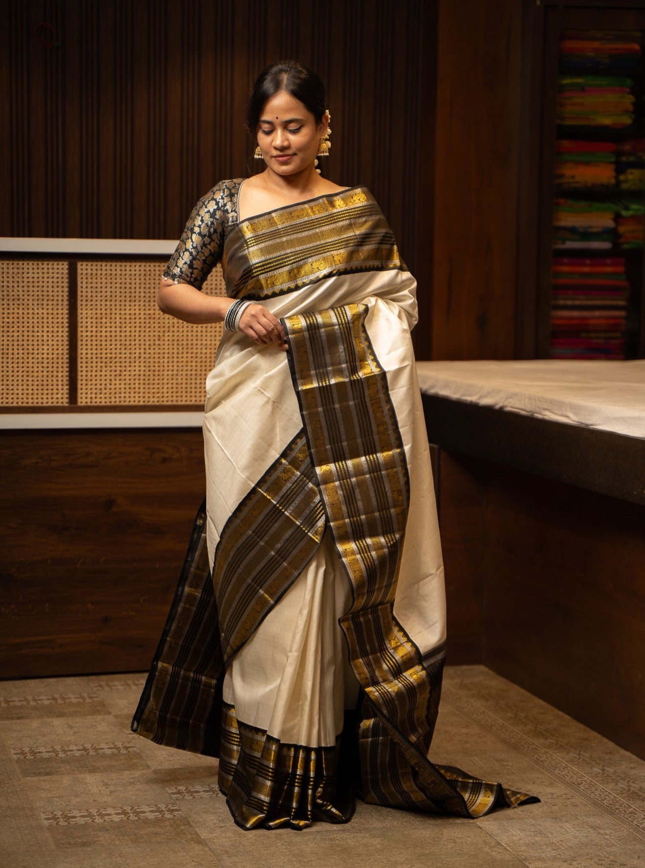 Black Pure Kanchipuram Silk Saree | silk saree online | bridal silk ...