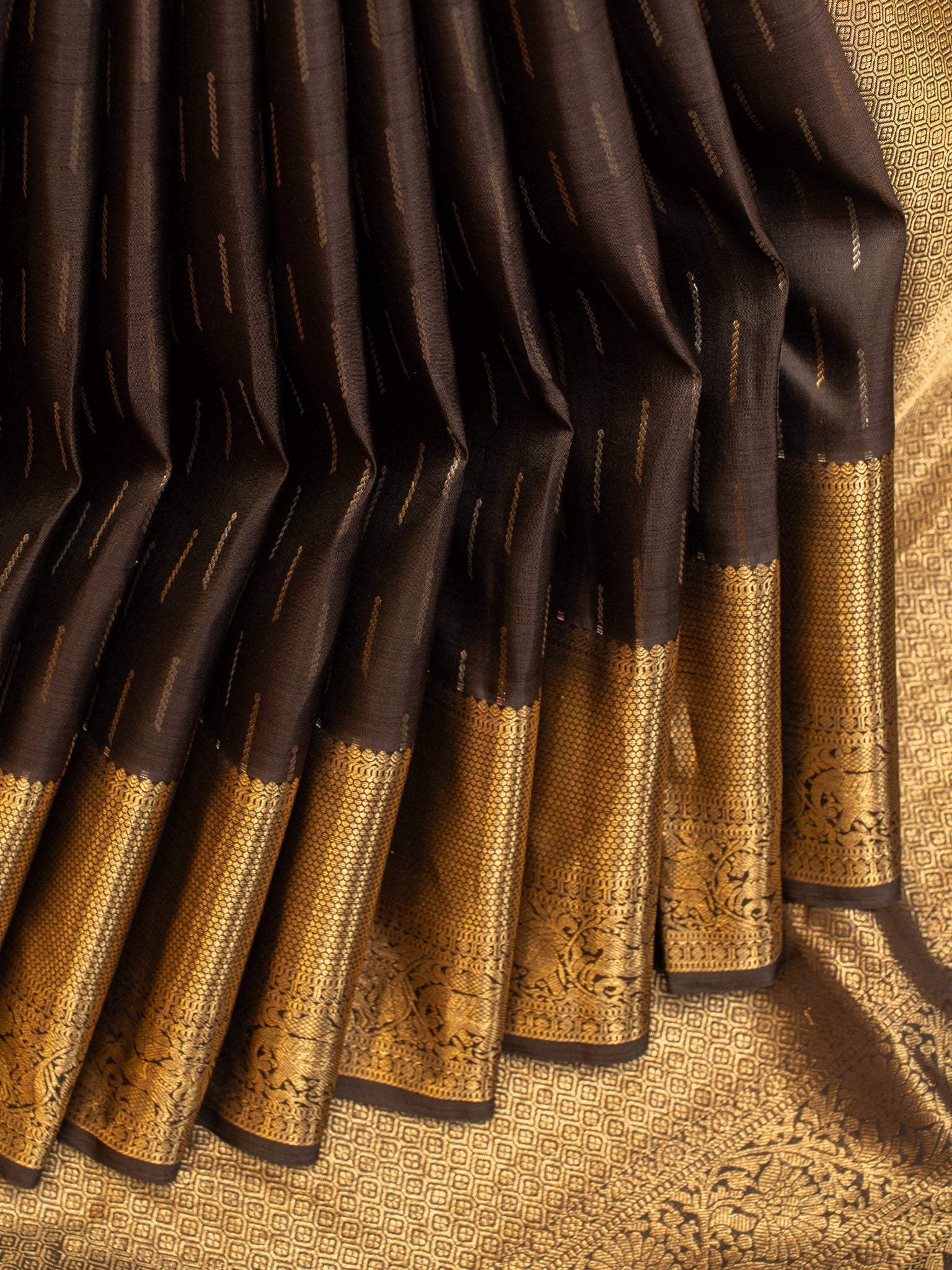 Black raindrop pure Kanchipuram silk saree | Clio Silks