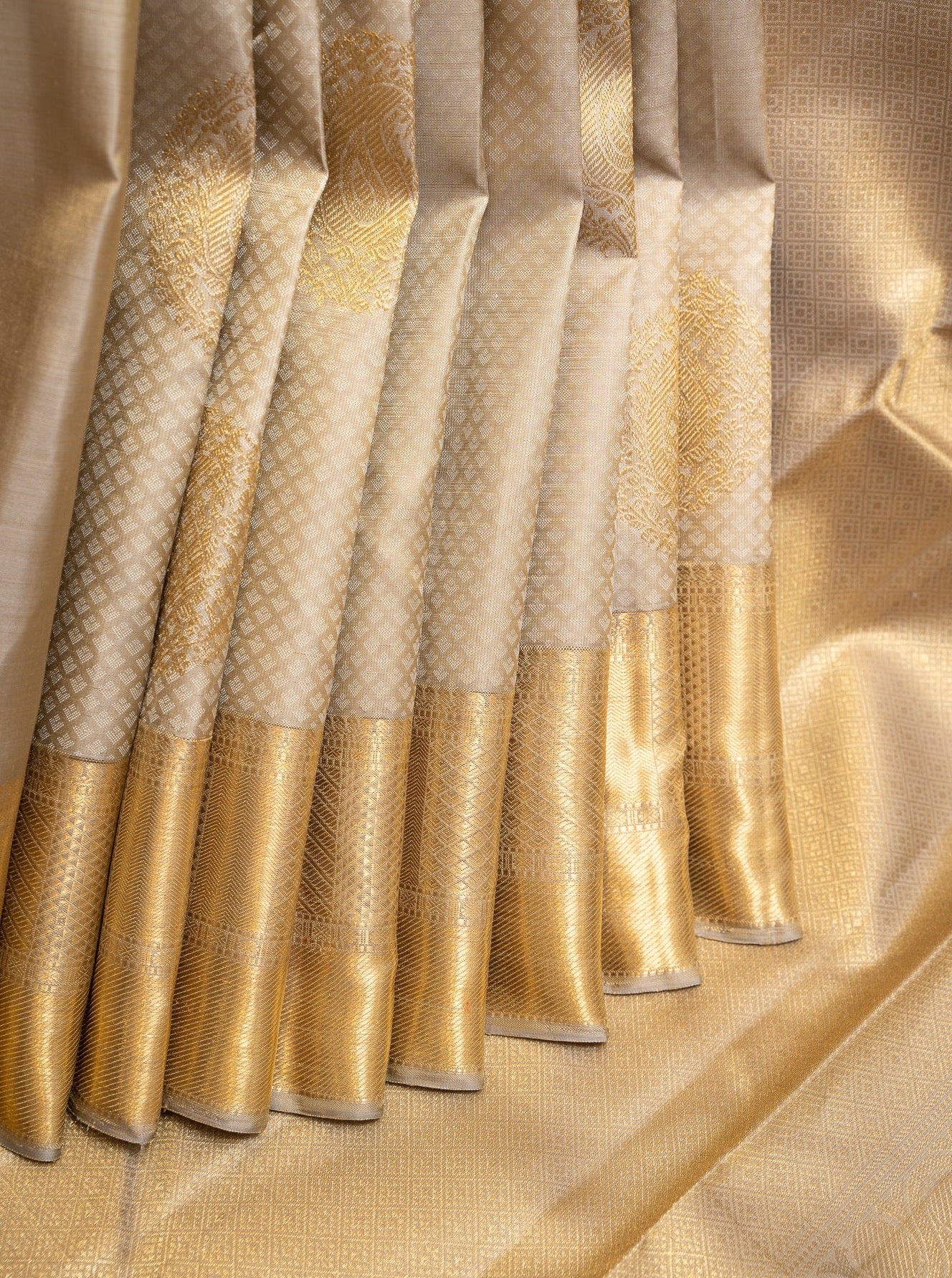 Khaki Beige thread Brocade Pure Zari Kanchipuram Sik Sari – Clio Silks