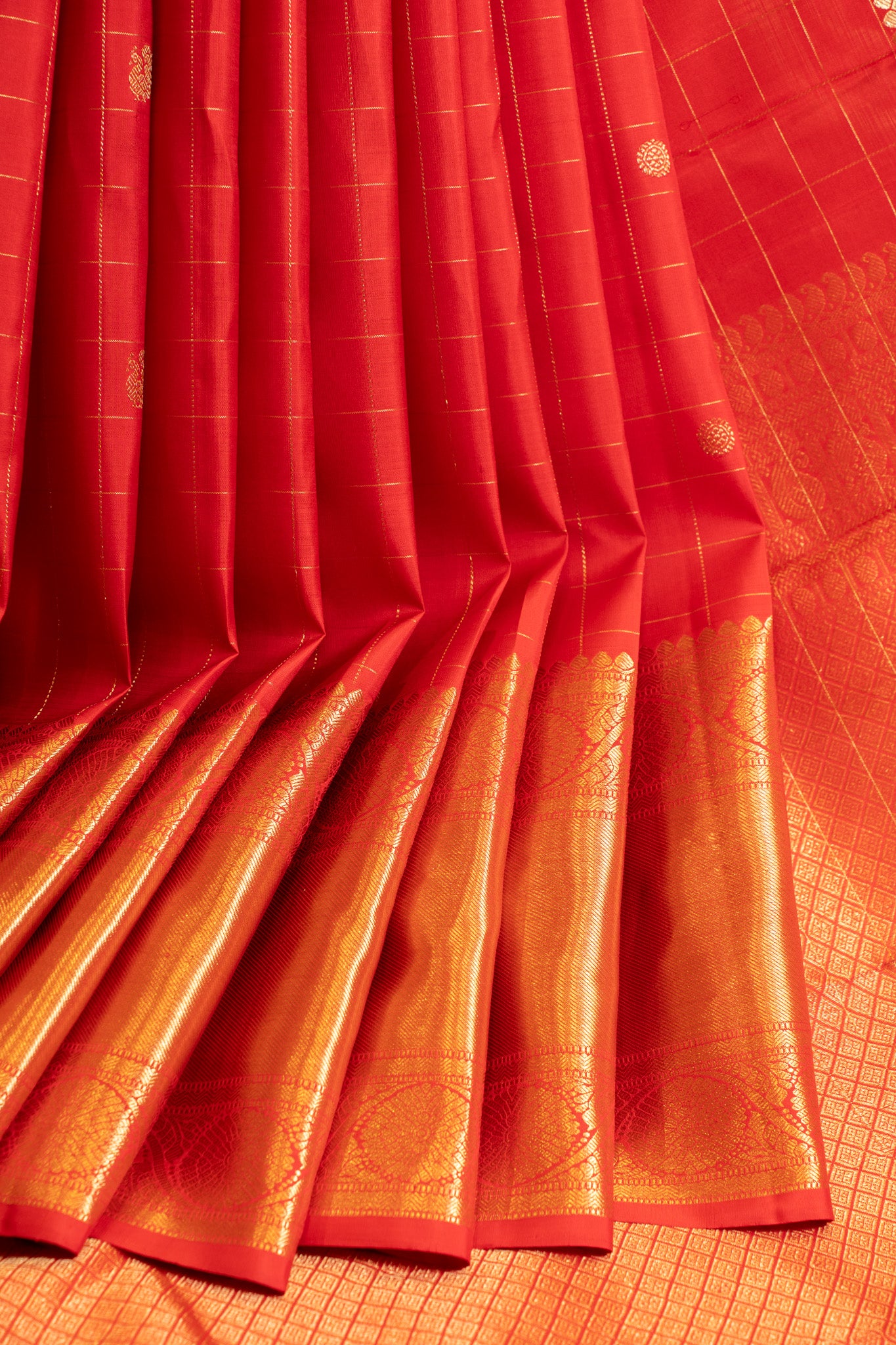 Chilli red traditional checks pure Kanchipuram silk saree | Clio Silks