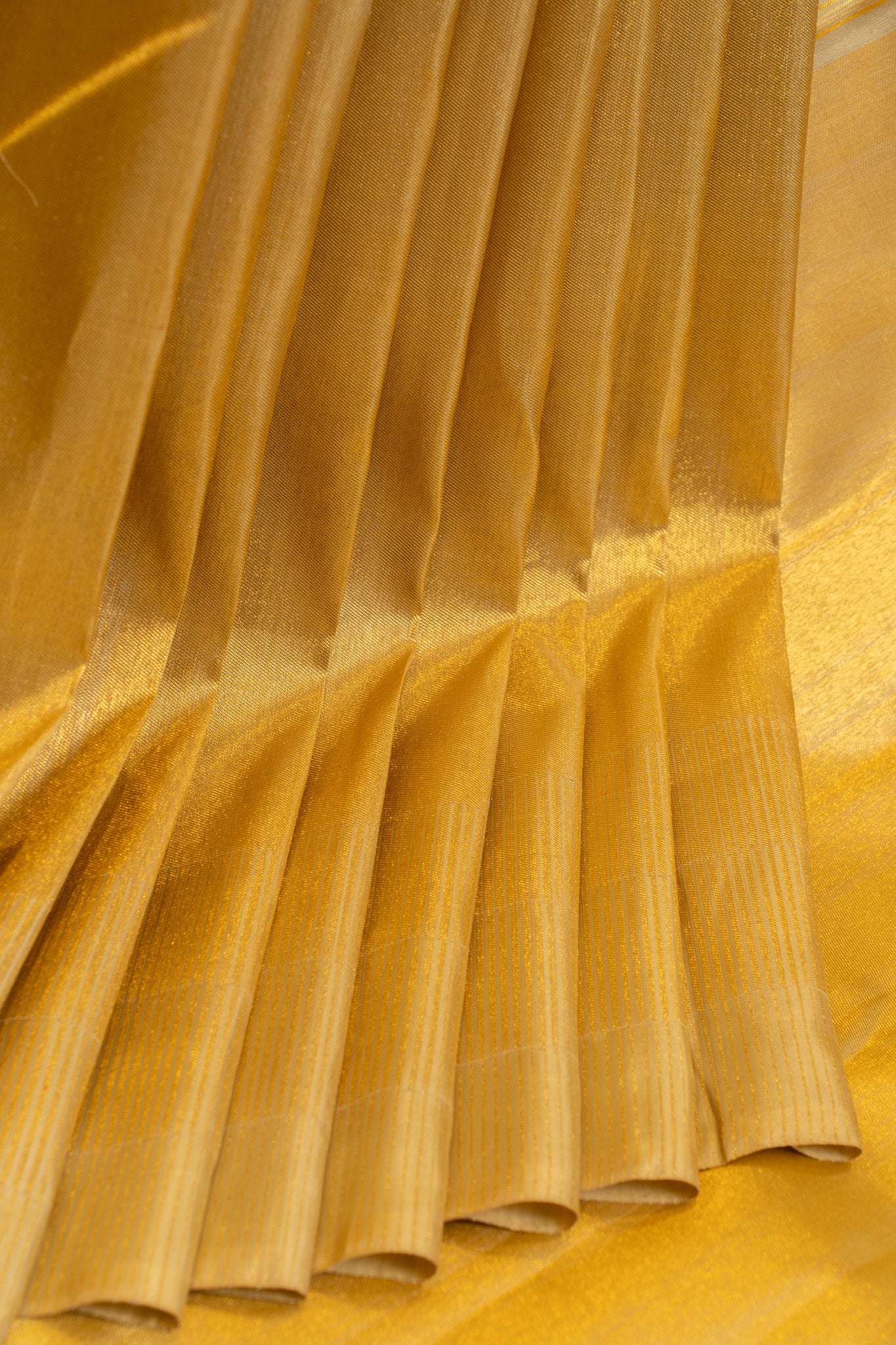 Gold tissue 8 Kol pure Kanchipuram silk saree | Clio Silks