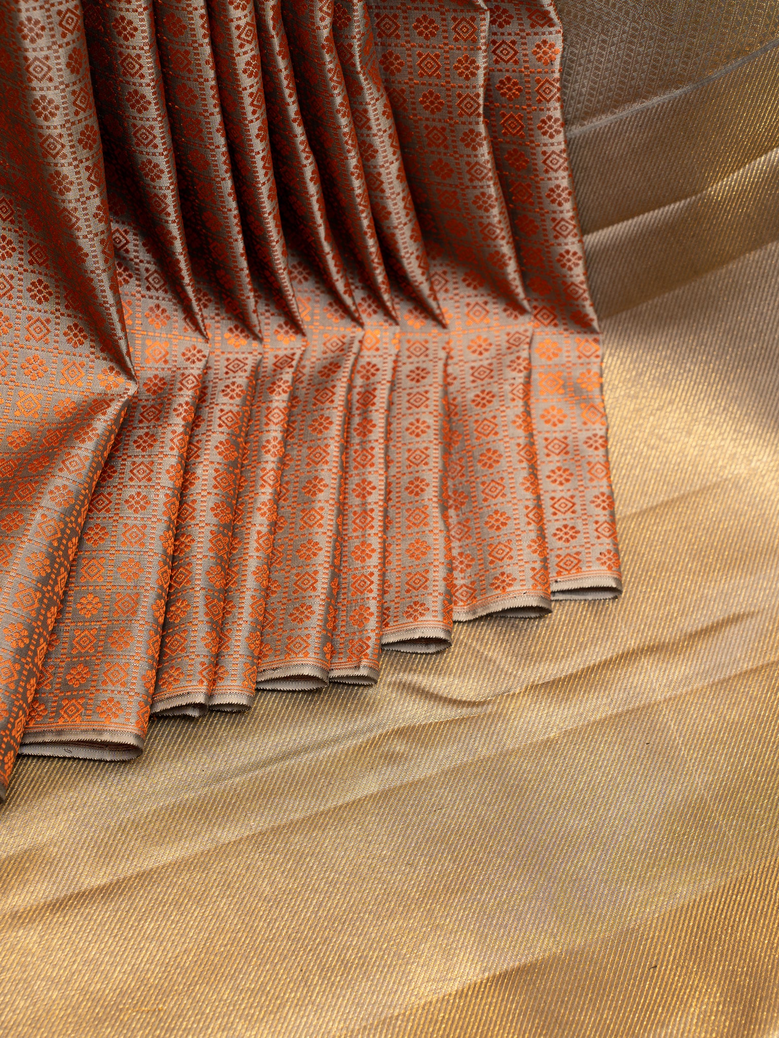 Rust and Grey Thread Brocade Borderless Pure Kanchipuram Silk Saree