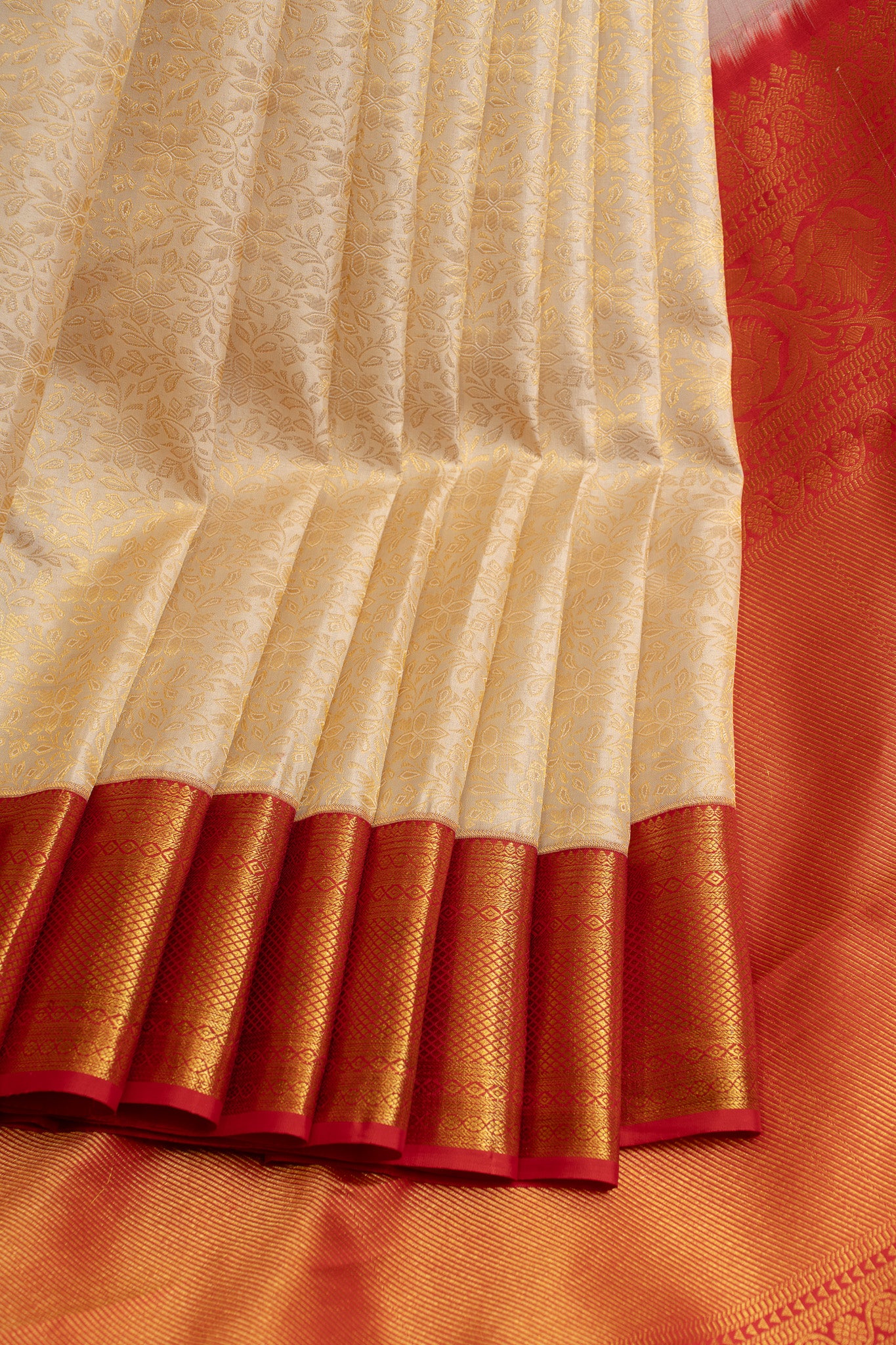 Ivory and red floral brocade pure Kanchipuram silk saree – Clio Silks